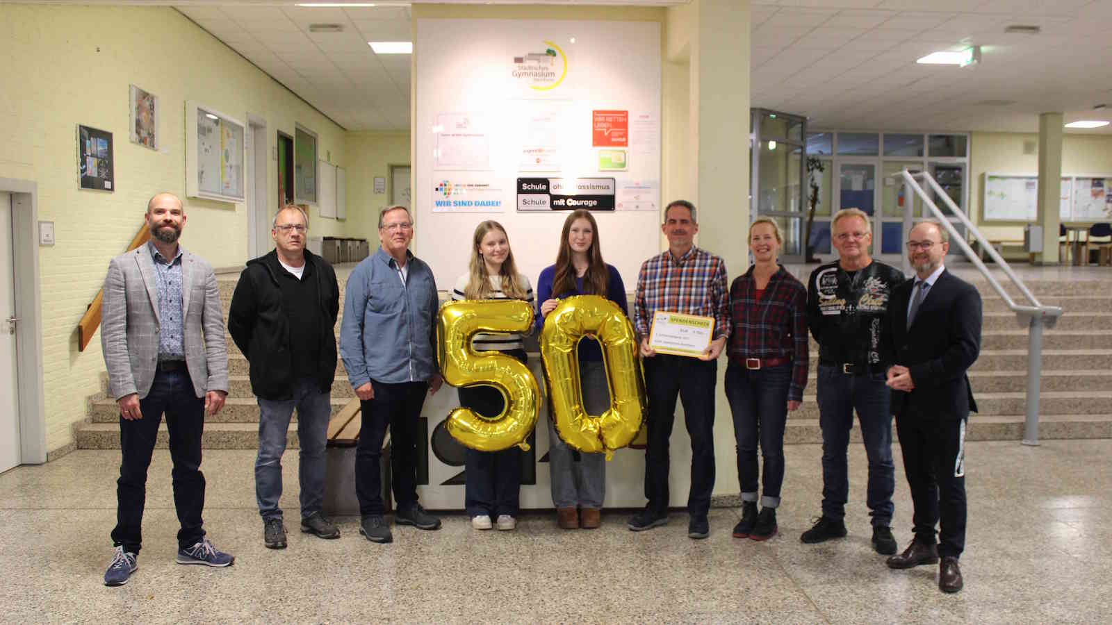 Spende für die Schulumgestaltung des Städtischen Gymnasiums Steinheim ...